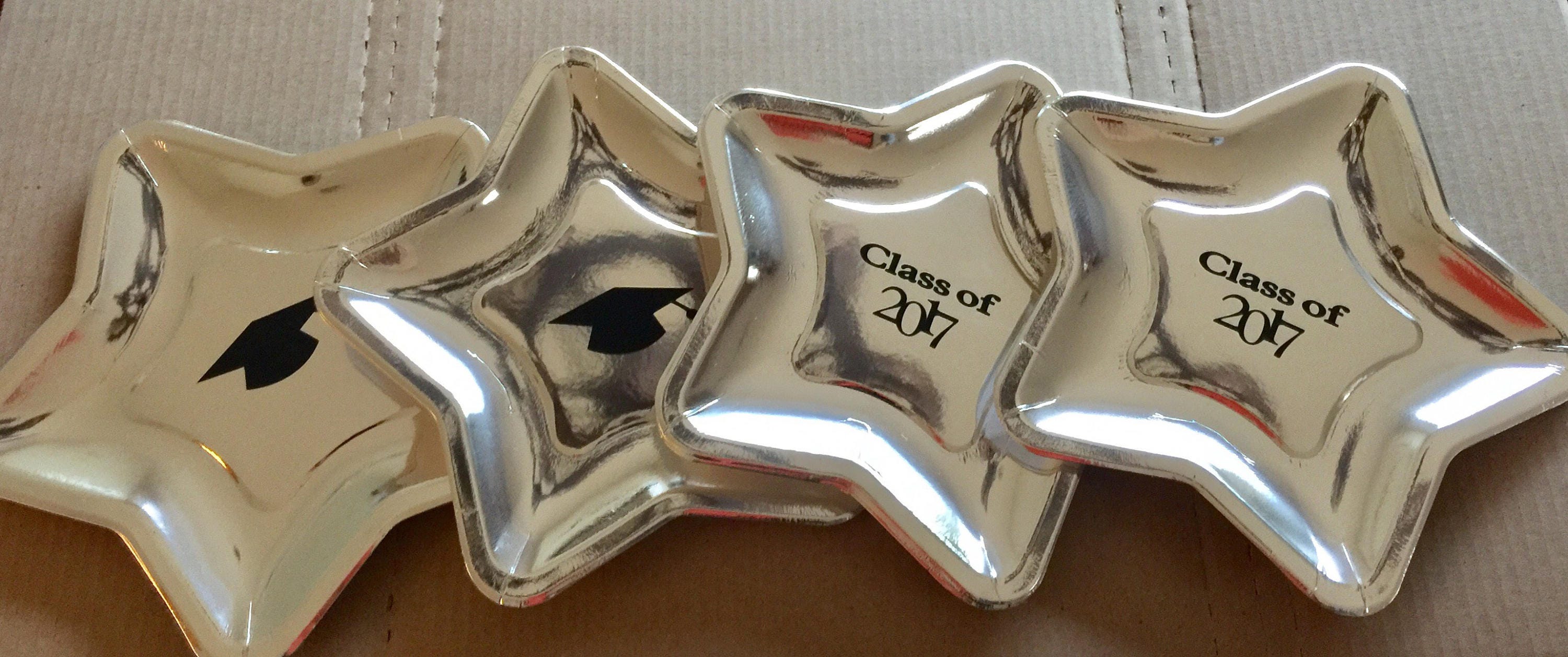 Graduation Party Supplies Star Plates Foil Gold Silver Class of 2018 ...