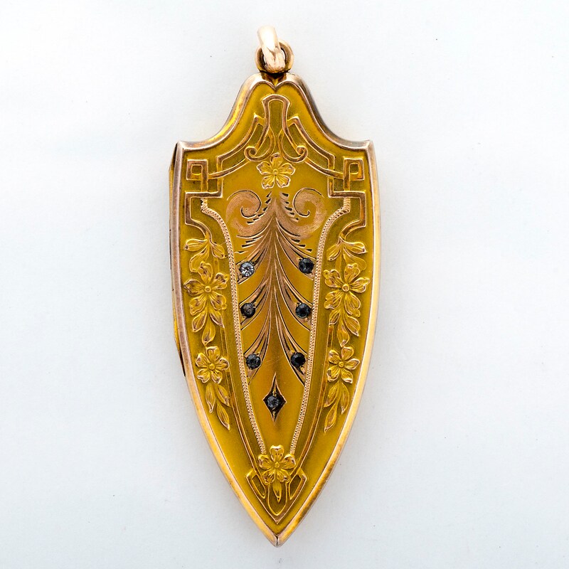 Shield Locket - Etsy