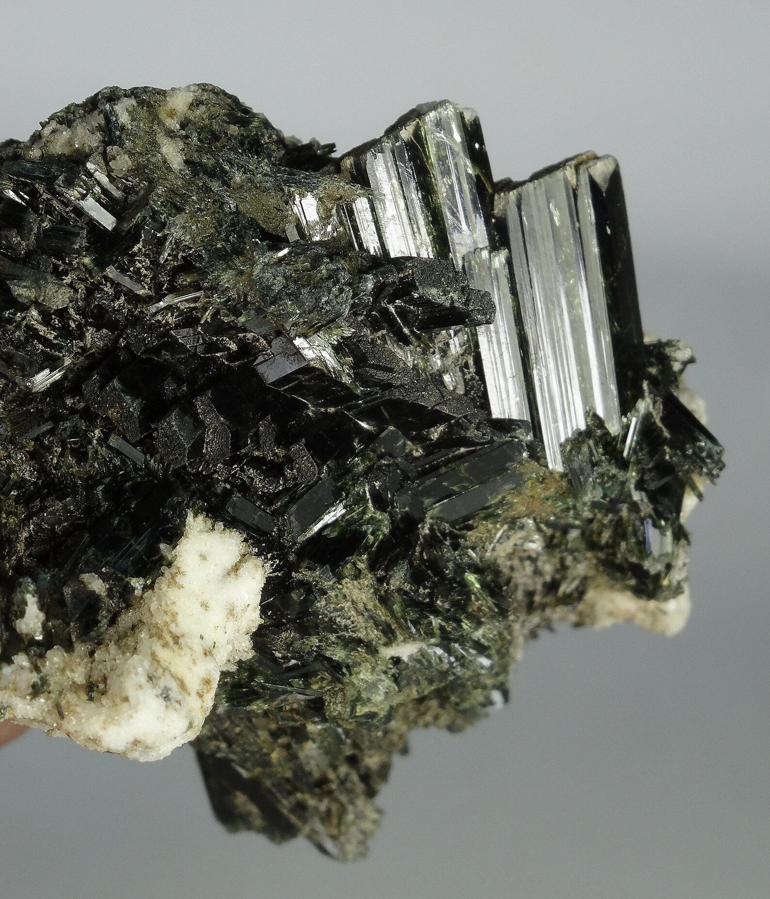 448 Carats Rare Aegirine Mineral From Pakistan gv-17 - Etsy