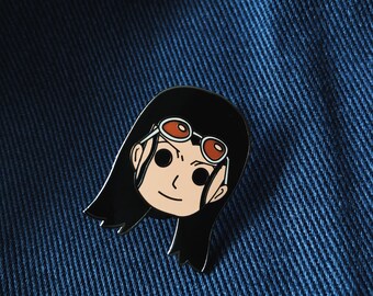 Robin One Piece Pin - Etsy