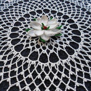 Handmade Crochet Cotton Doily With Doves White Color 17,5'' (44,5 Cm ...