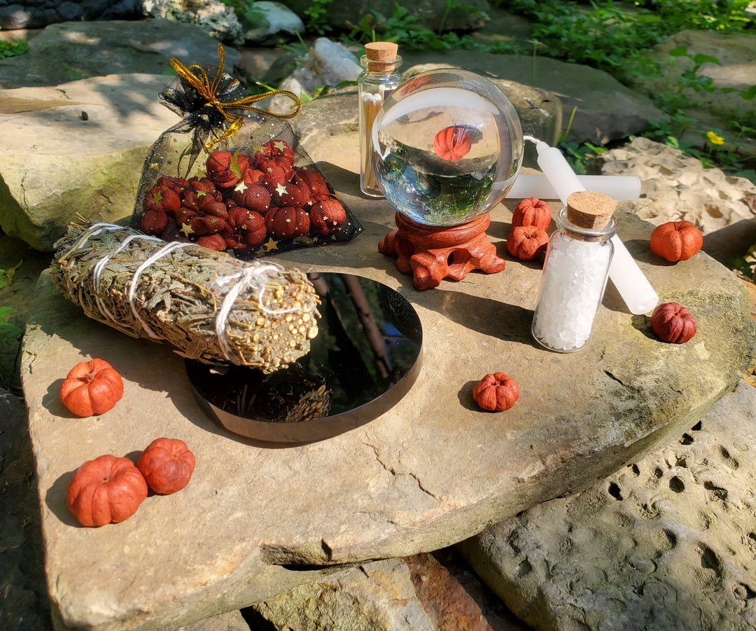 Scrying Divination Kit || Samhain Scrying Kit || Scrying Ritual Kit - Etsy