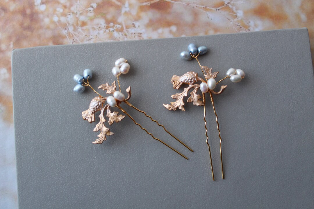 LUNA // Gold Blue Scottish Thistle Hair Pins for Bride Bridal - Etsy