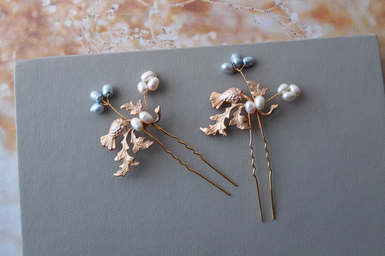 LUNA // Gold Blue Scottish Thistle Hair Pins for Bride Bridal - Etsy