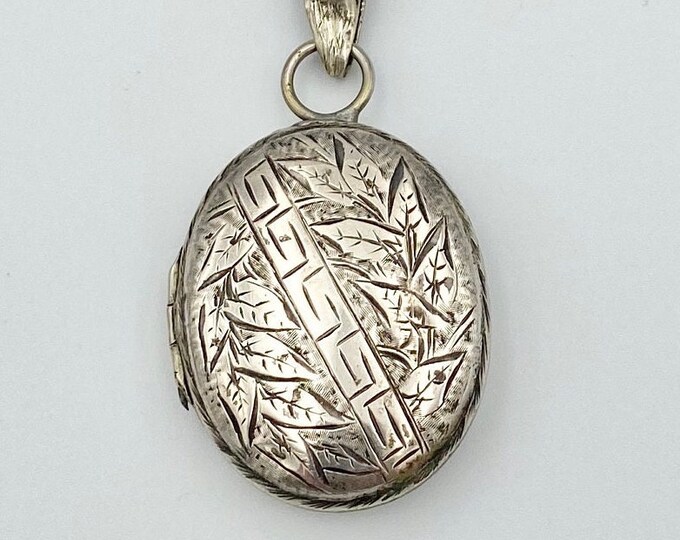 Antique Edwardian Double Sided Engraved Silver Locket With Ivy Leaves ...
