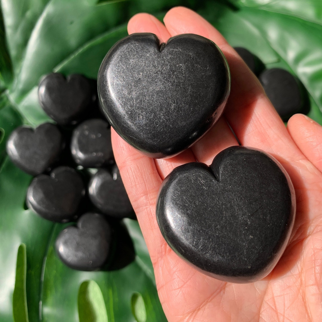Shungite Heart Palm Stone - EMF Protection Meditation Crystal 1.8" 2oz ...