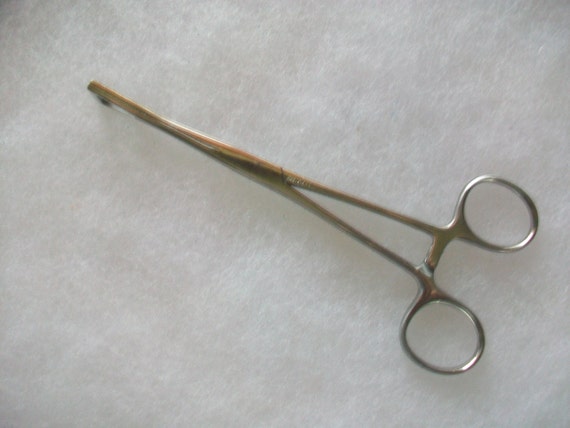 Pennington Forceps 6 Hemostat Triangular Ends Piercing | Etsy