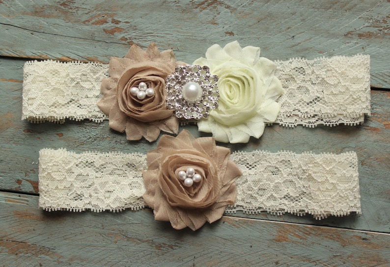 Tan / Beige Garter Set - Wedding Garters, Ivory Lace Garter W/ Flowers ...