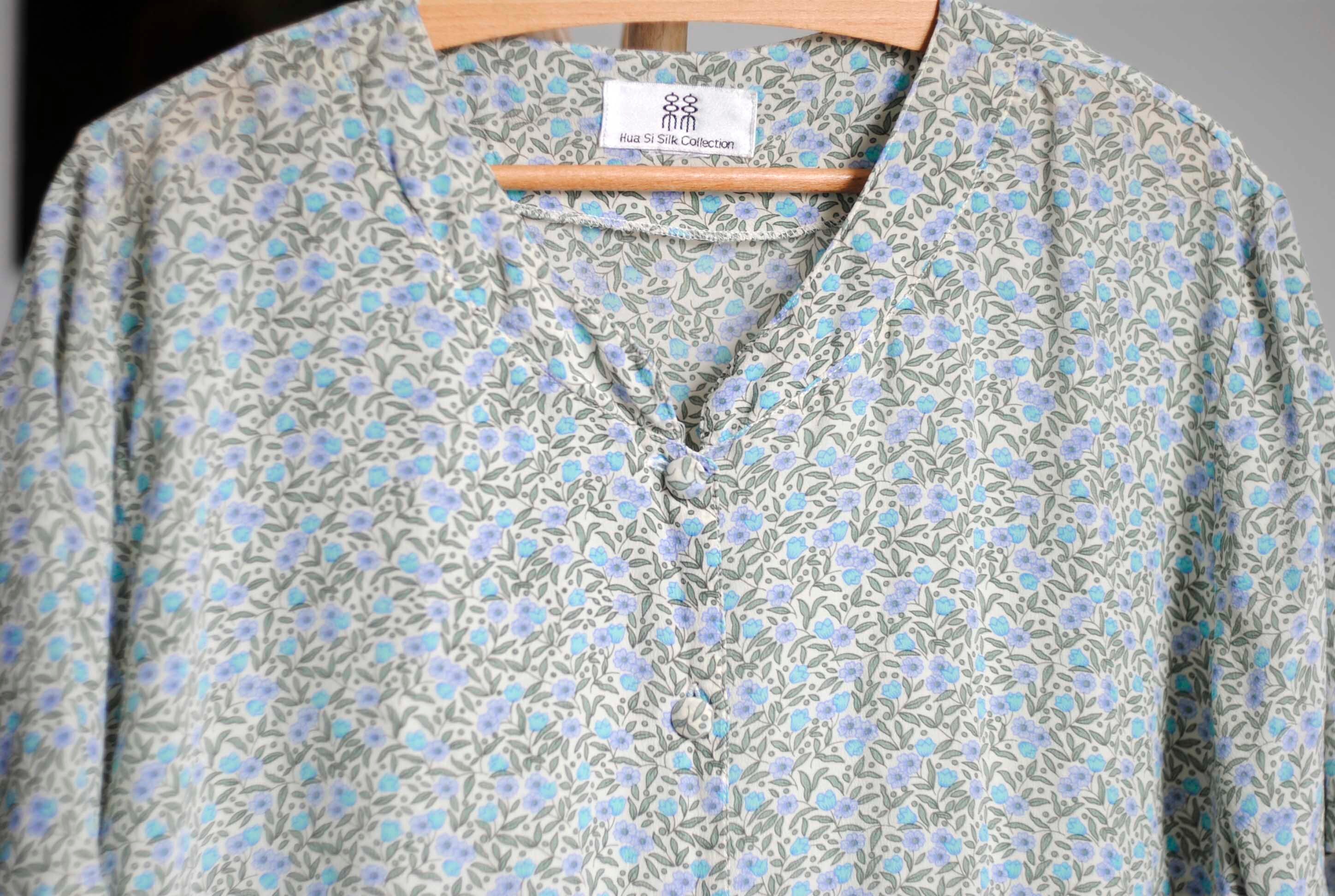 Vintage Women Silk Shirt, Silk Blue Color Blouse in a Flower Pattern - Etsy