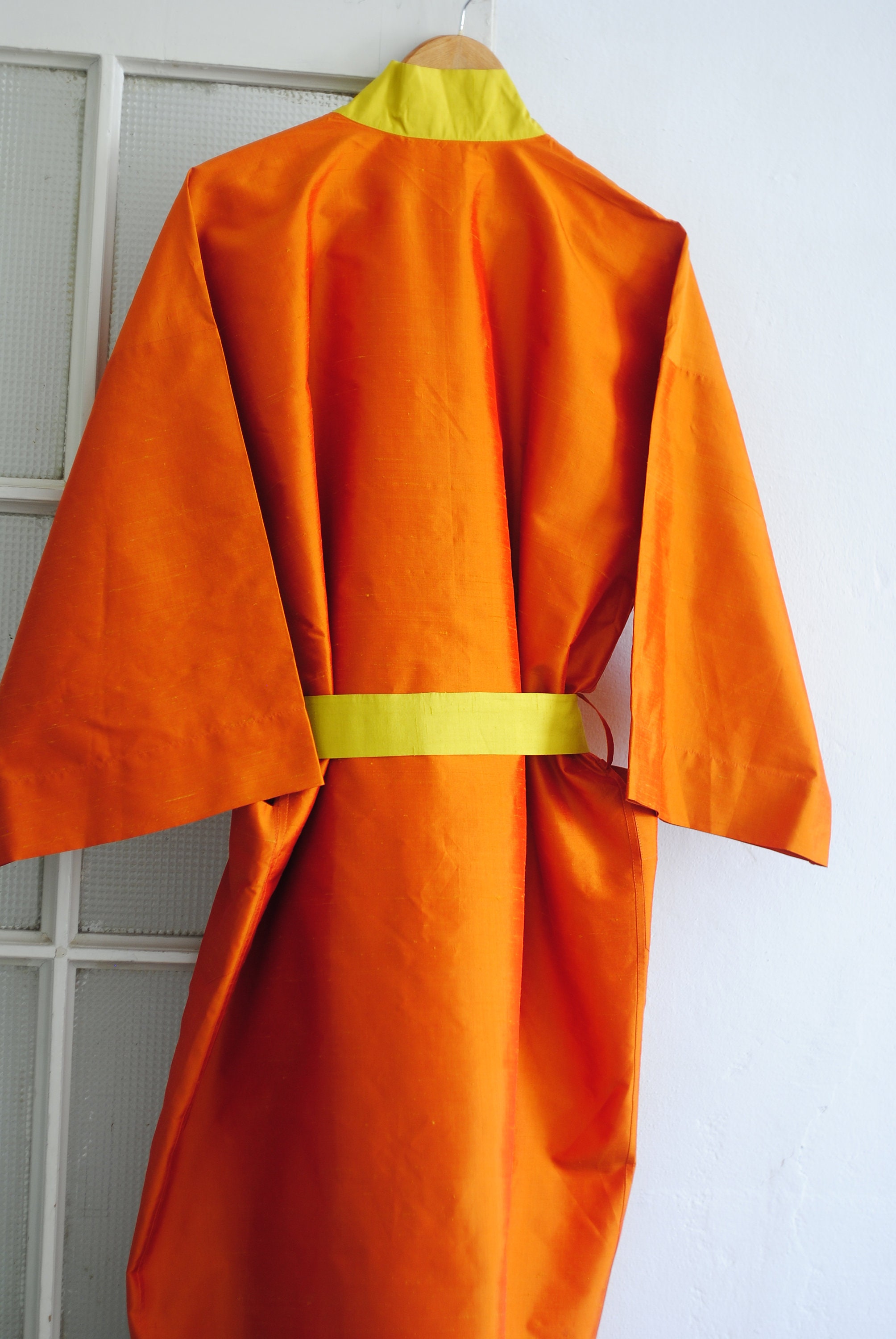 Vintage JIM THOMPSON Kimono Bright Orange/ Lemon Yellow 100% Thai Silk ...