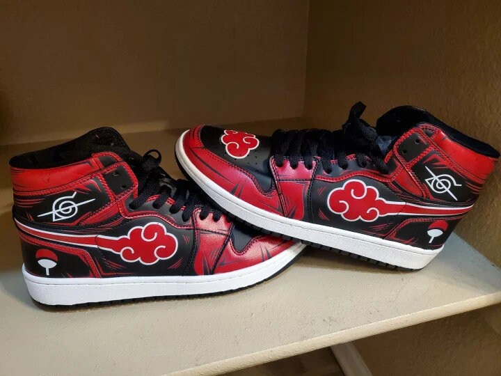 Itachi Akatsuki Sneakers Custom Cloud and Symbols - Etsy