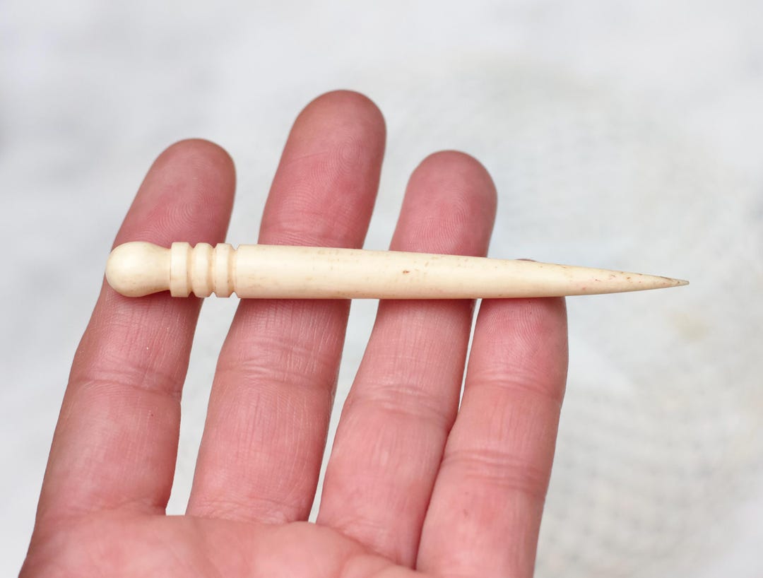 Bovine Bone Sewing Awl Bodkin - Antique Victorian Punching Stiletto ...