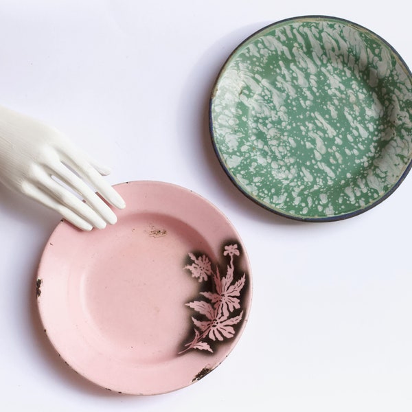 Enamelware Set - Etsy