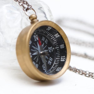 Your Tubbo Magnetic Compass Necklace Brass and Glass Case Hiking ...