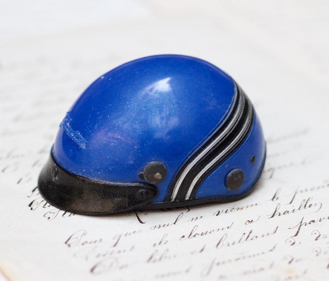 Bratz Doll Helmet in Blue - Miniature Safety Helmet - Vintage Dolls ...