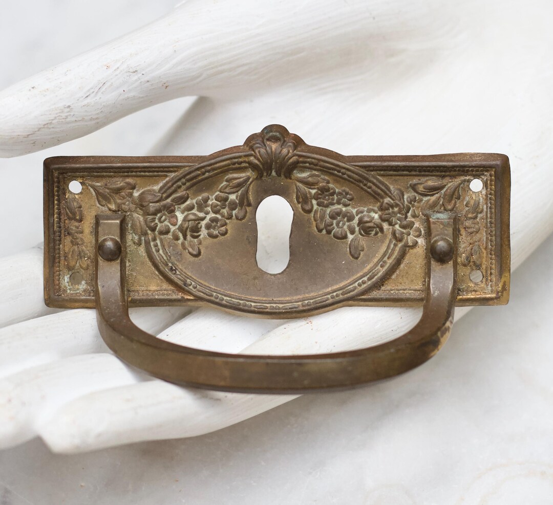 Antique Bronze Art Nouveau Keyhole Escutcheon Drawer Pull – Vintage ...