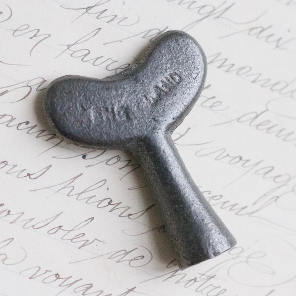Wind up Key - Etsy
