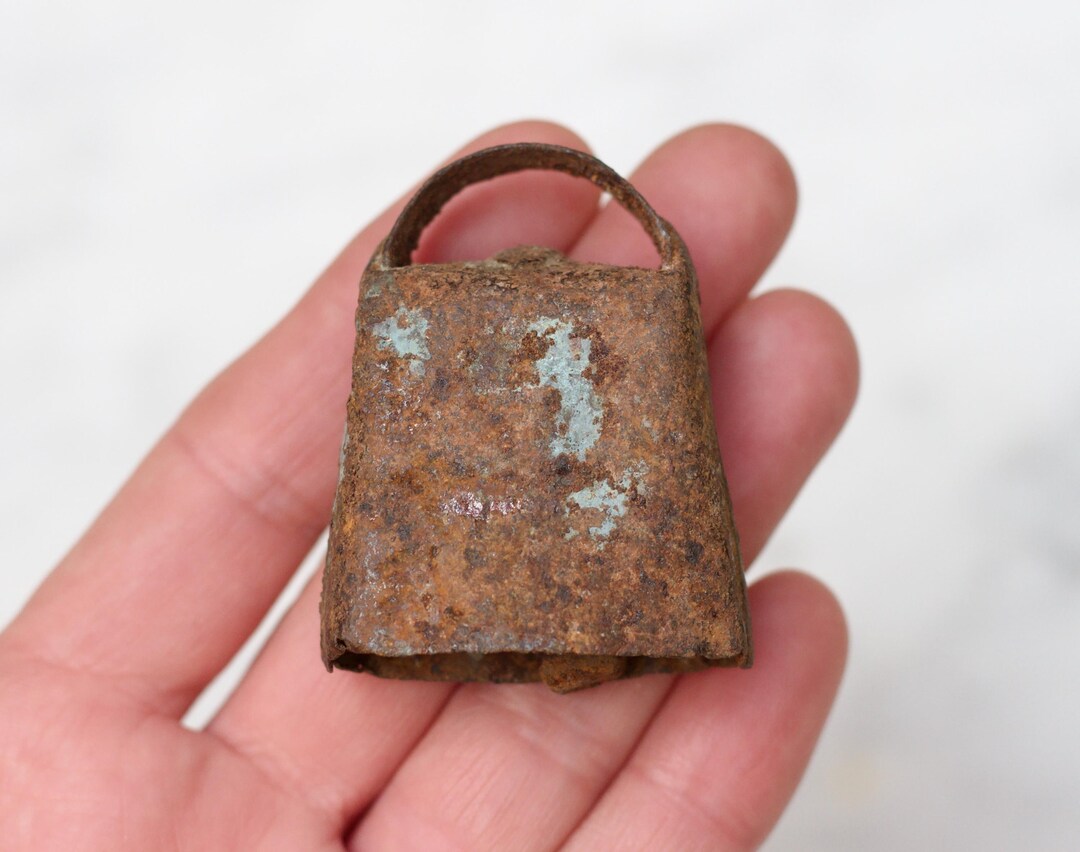 Antique Small Cow Bell With Patina and Rust - Vintage Boho Home Decor ...