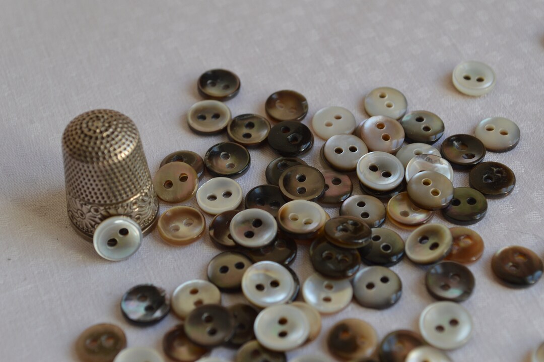 Vintage Shell Buttons From the 1950s Mixed Bag of Natural - Etsy