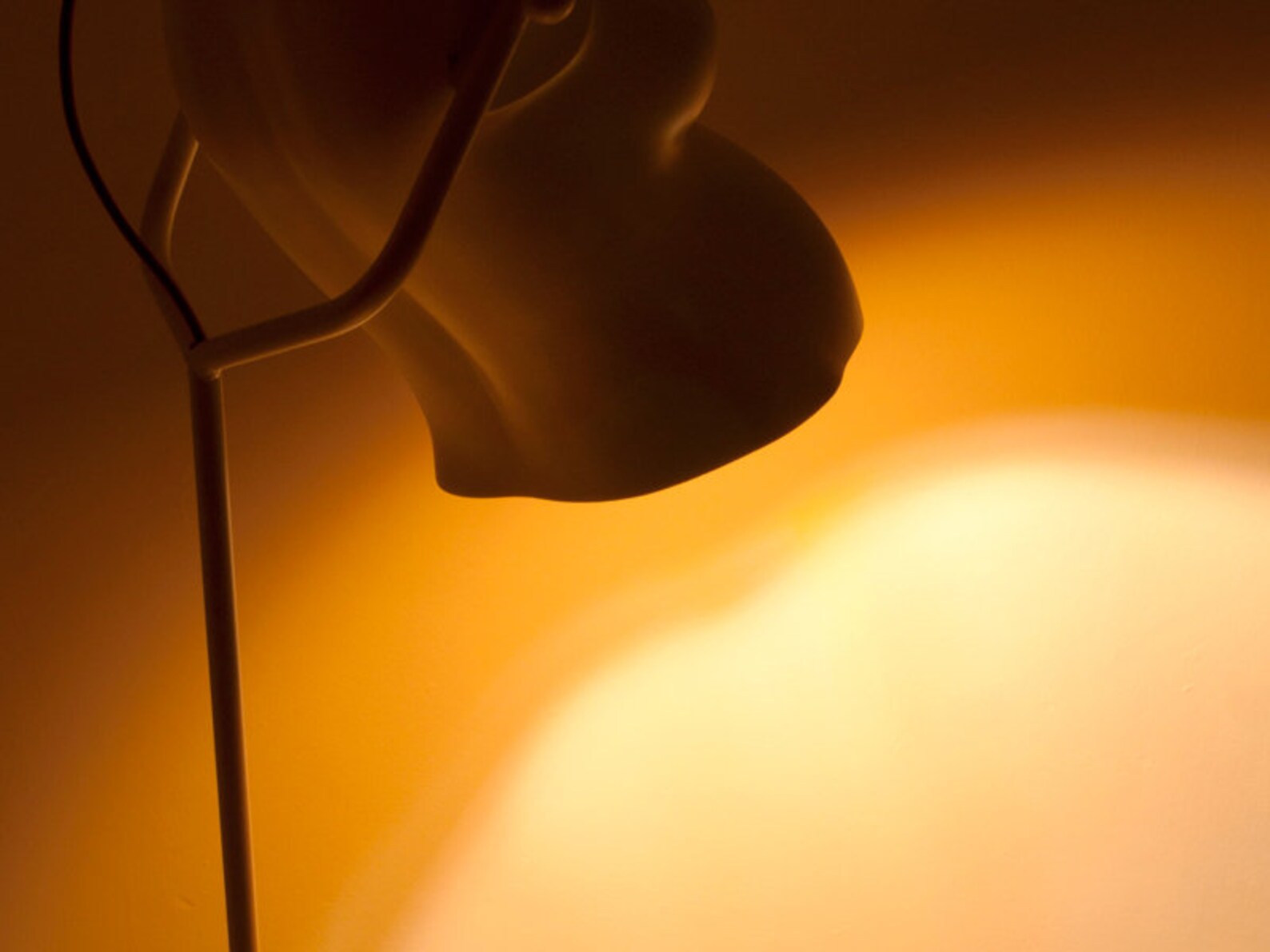 HANDCRAFTED FLOOR LAMP Pregnant Lady - Etsy