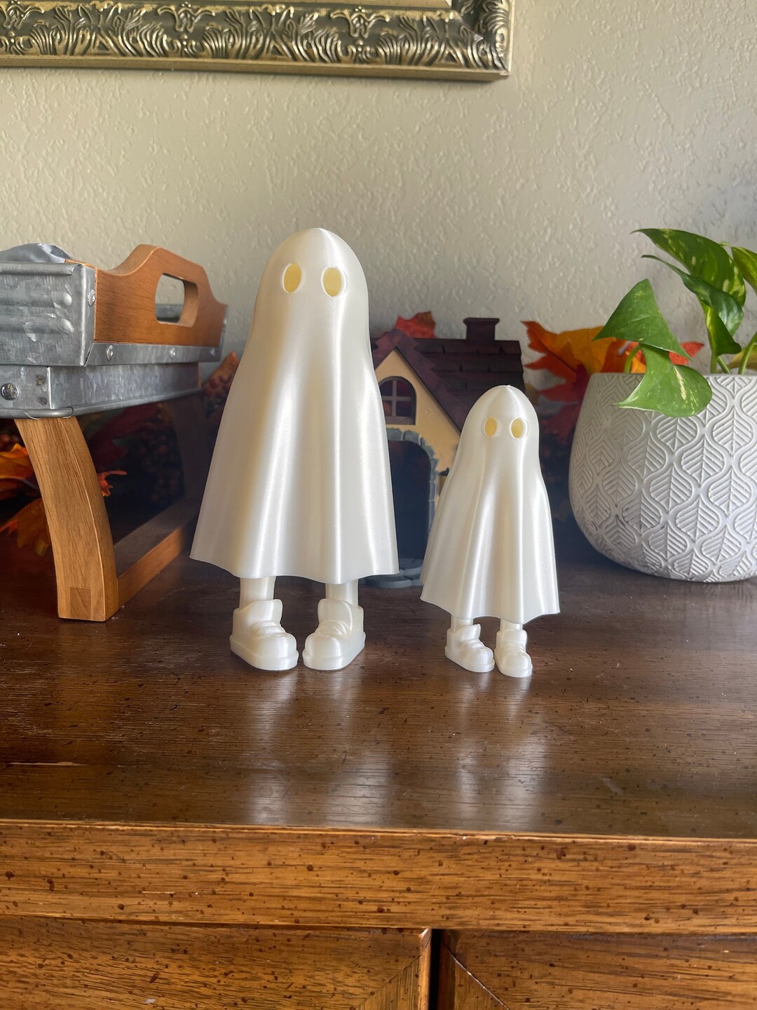 Cute Halloween Ghost With Hidden Feet / 3D Printed Halloween - Etsy