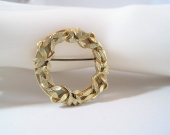 Gold circle pin | Etsy