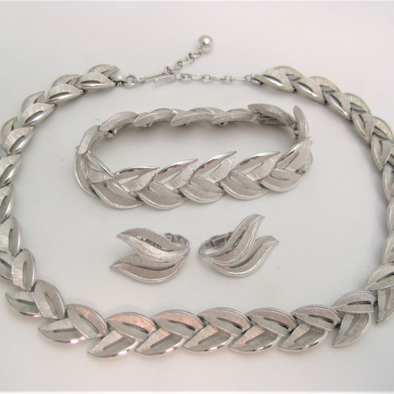 Trifari Jewelry - Etsy