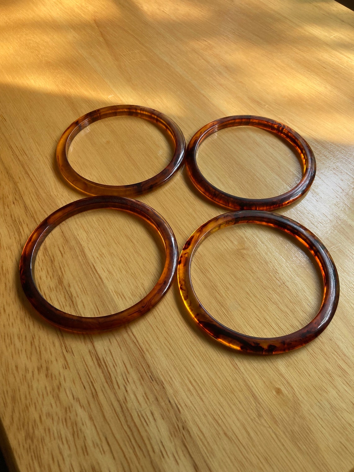 Vintage Bakelite Bangle Set, Skinny Rootbeer Tortoise Bracelet Set of 4 ...