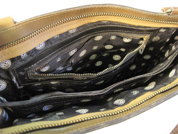 Vintage 70s Tan Leather Handbag / Everyday Secretary … - Gem