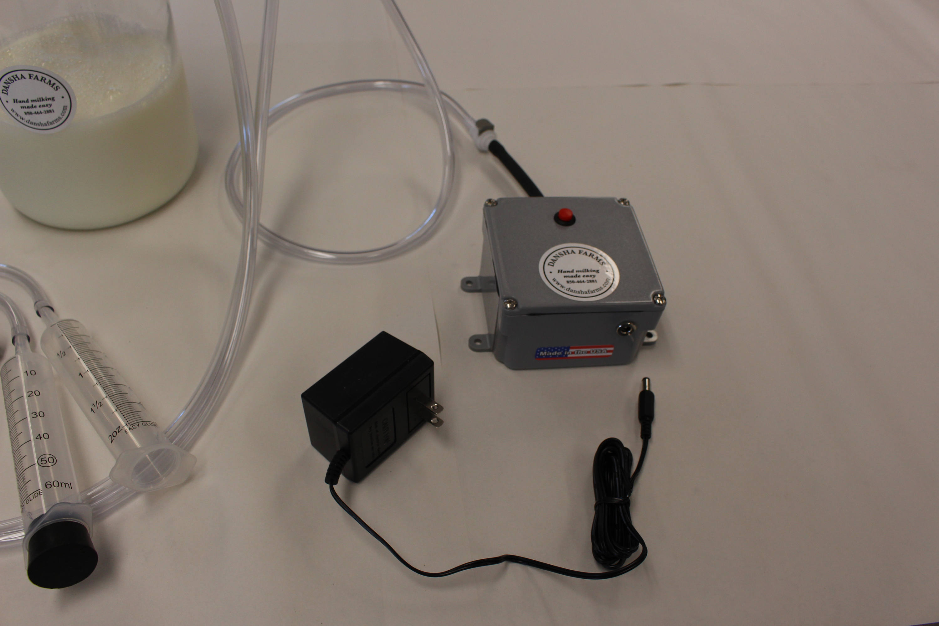 The Brute Goat Sheep Cow Milk Machine Manual Vacuum Pulse One Gallon ...