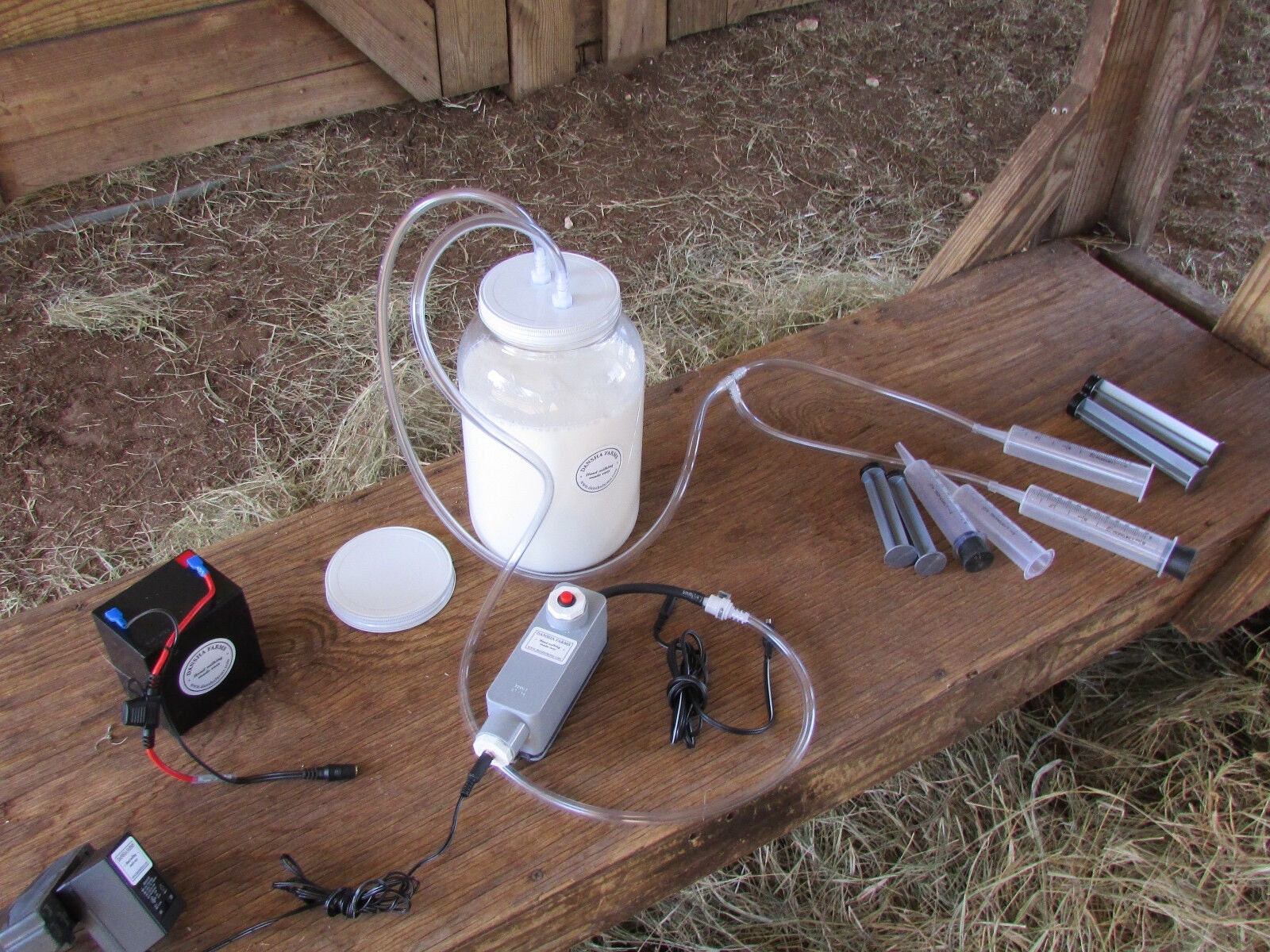 Off Grid Pro Goat Sheep Cow Vacuum Manual Pulse Milk Machine ...