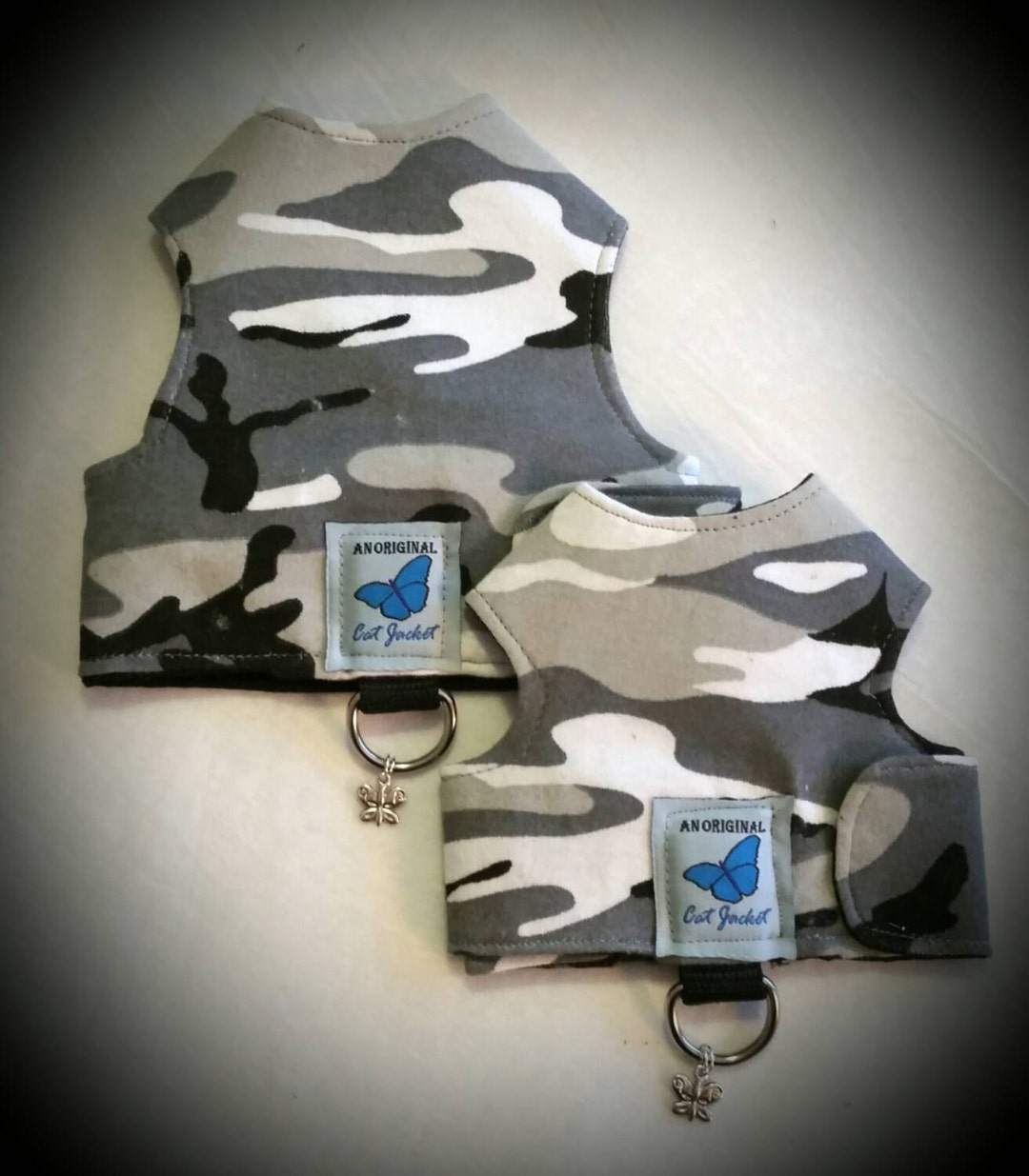 Escape Proof When Sized and Fitted Correctly, Snow Camo butterfly Cat ...