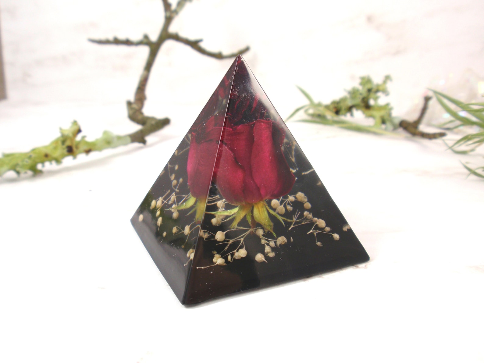 Red Rose Resin Pyramid Paperweight Keepsake Real Flower - Etsy