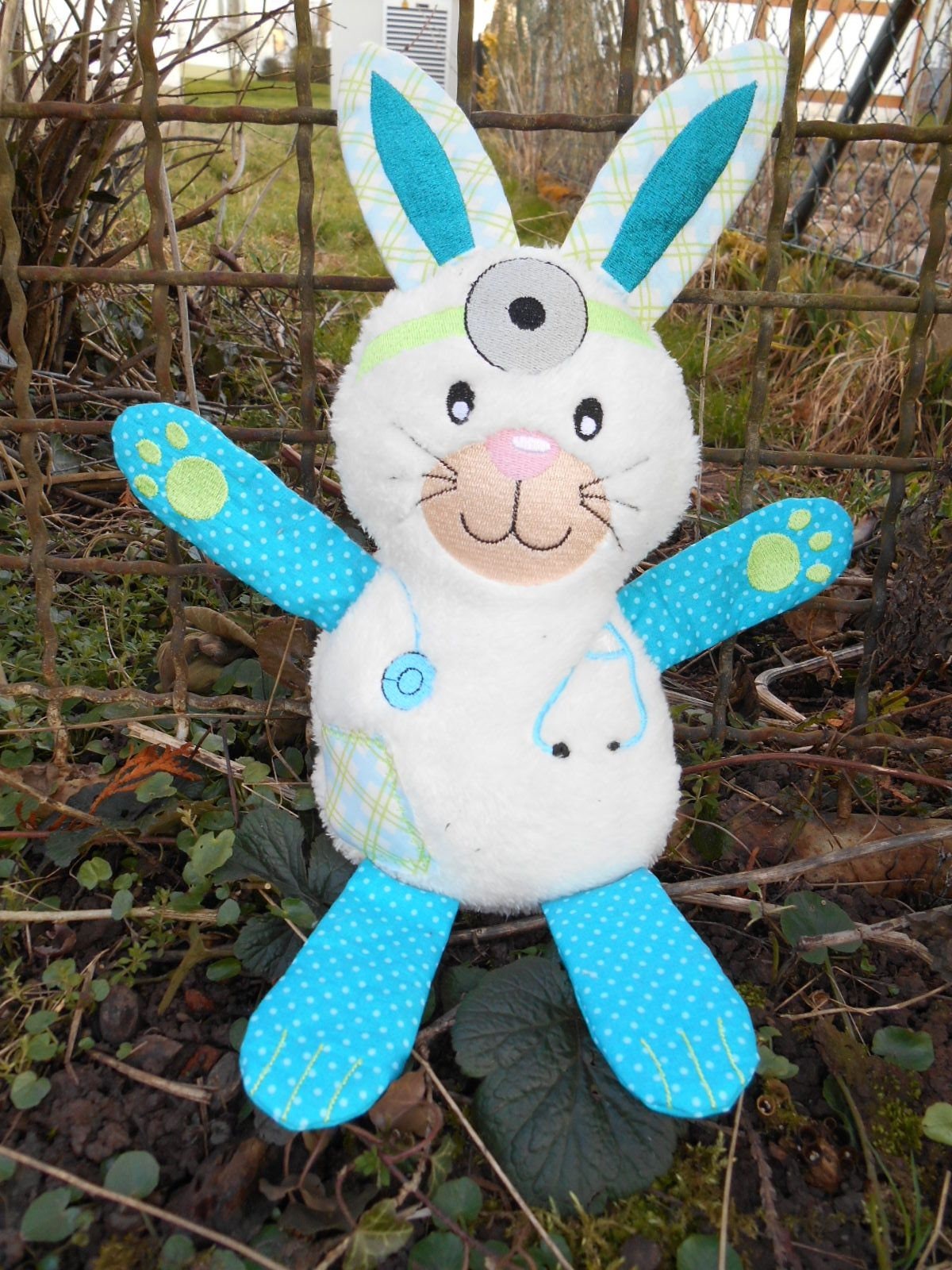 Rabbit Kit in the Hoop Size L 16 X 26 Cm - Etsy UK