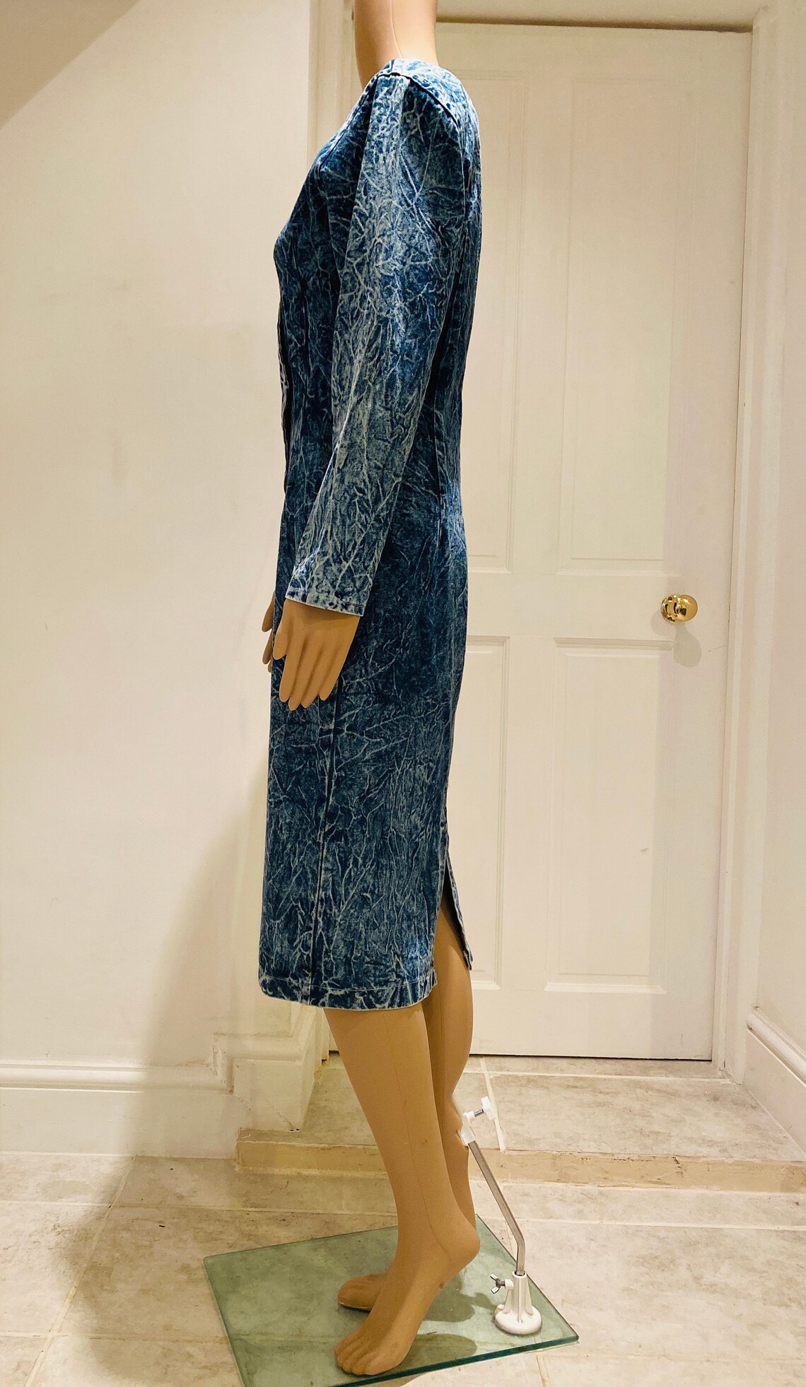 BEAUTIFUL Vintage 1980's Acid Washed Denim Dress With Shoulder Pads ...