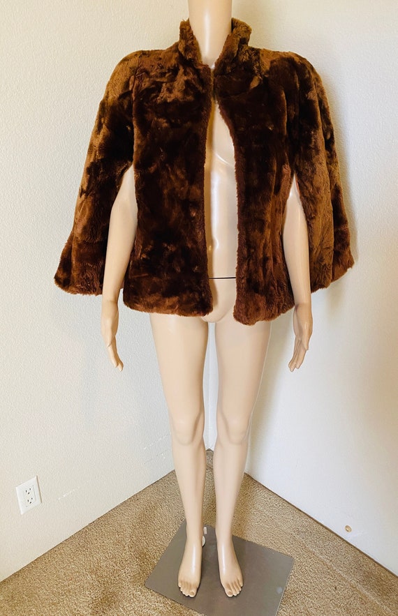 vintage cape made by - Gem