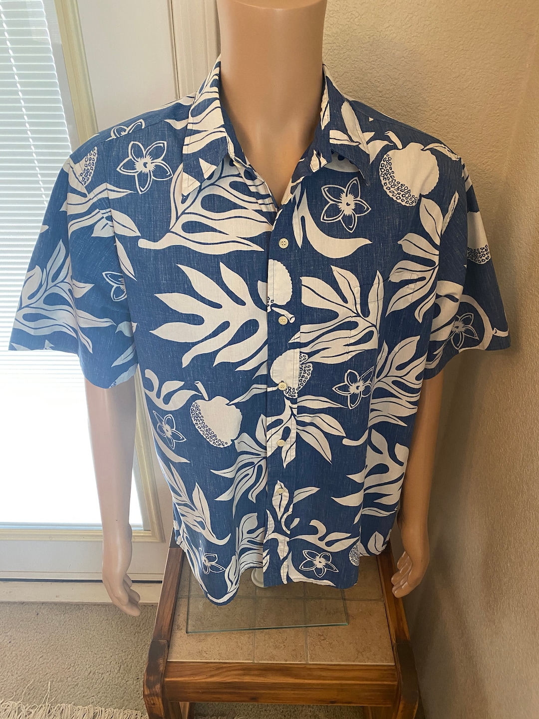 LOVELY Mens Hawaiian Shirt Made in Hawaii by 'reyn Spooner', Designed ...