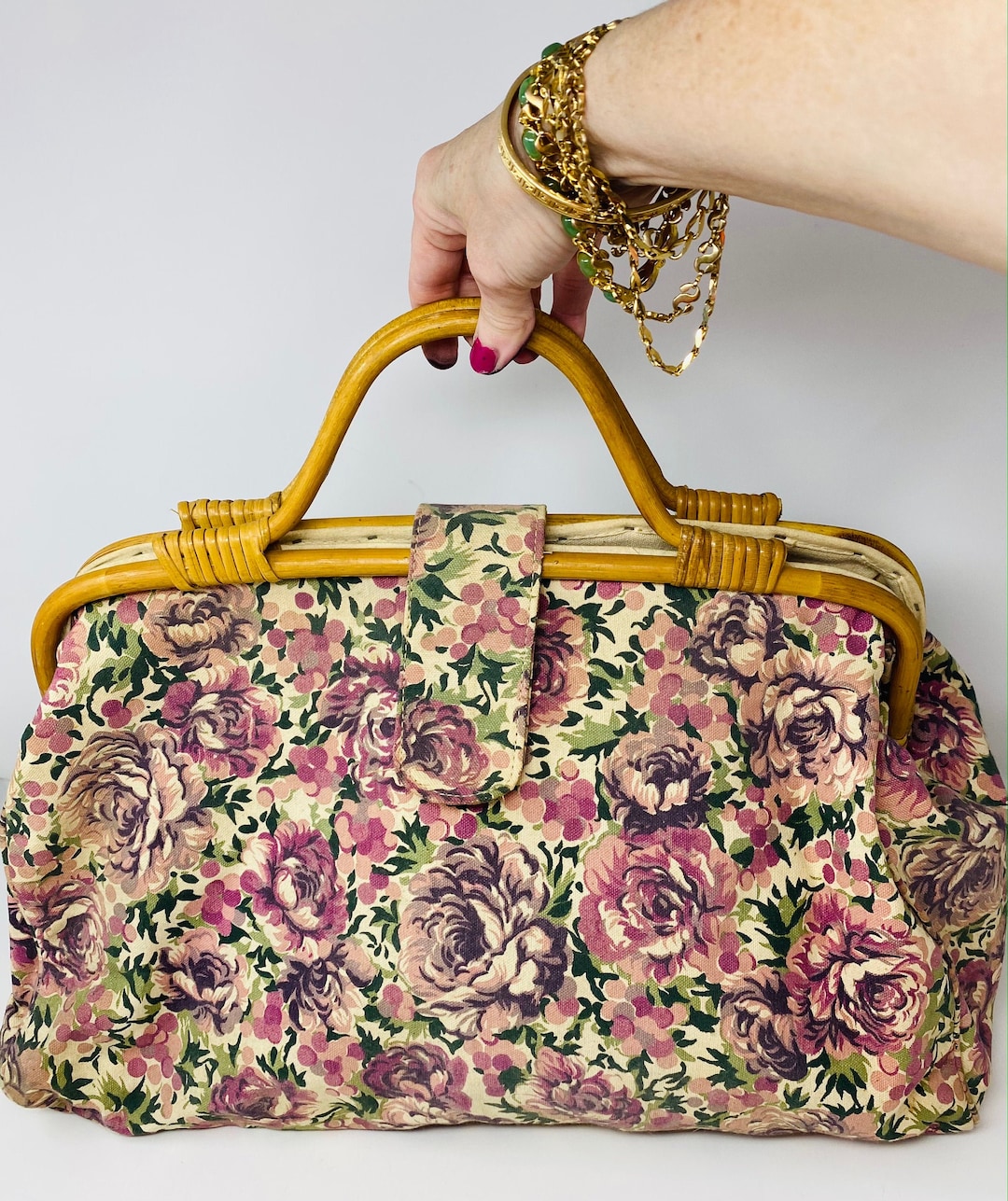 BEAUTIFUL Vintage 1980's Floral Handbag With Wooden Handles Made by ...