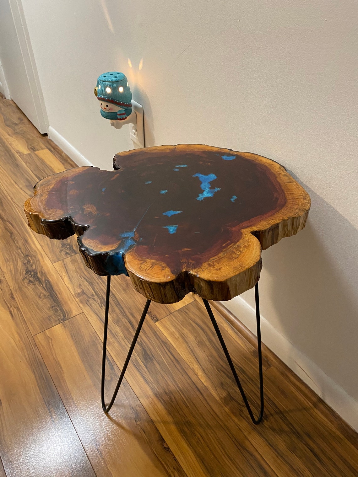 Cedar End Table - Etsy