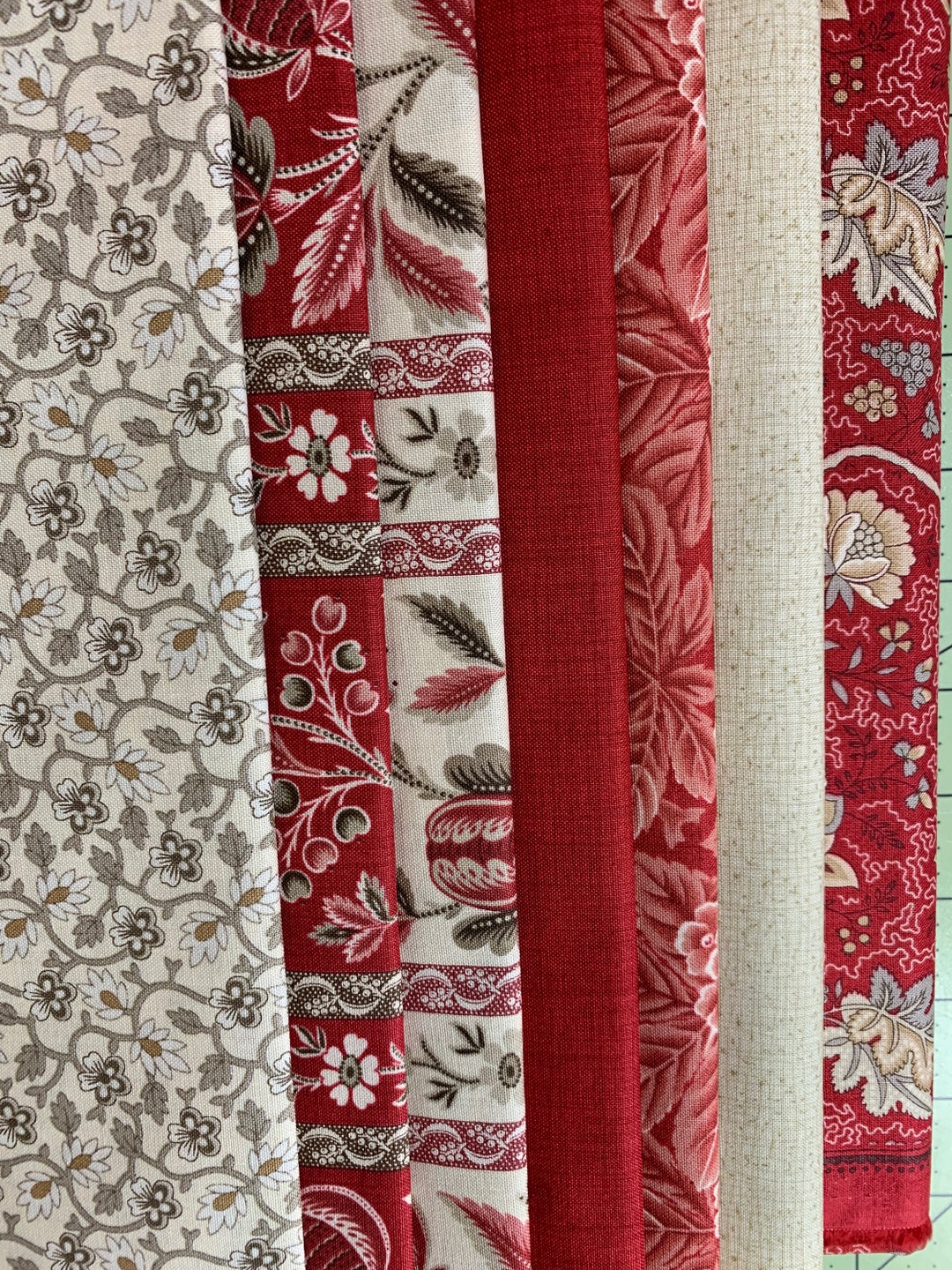 Red Ribbons Quilt Kit 75 X 80 - Etsy