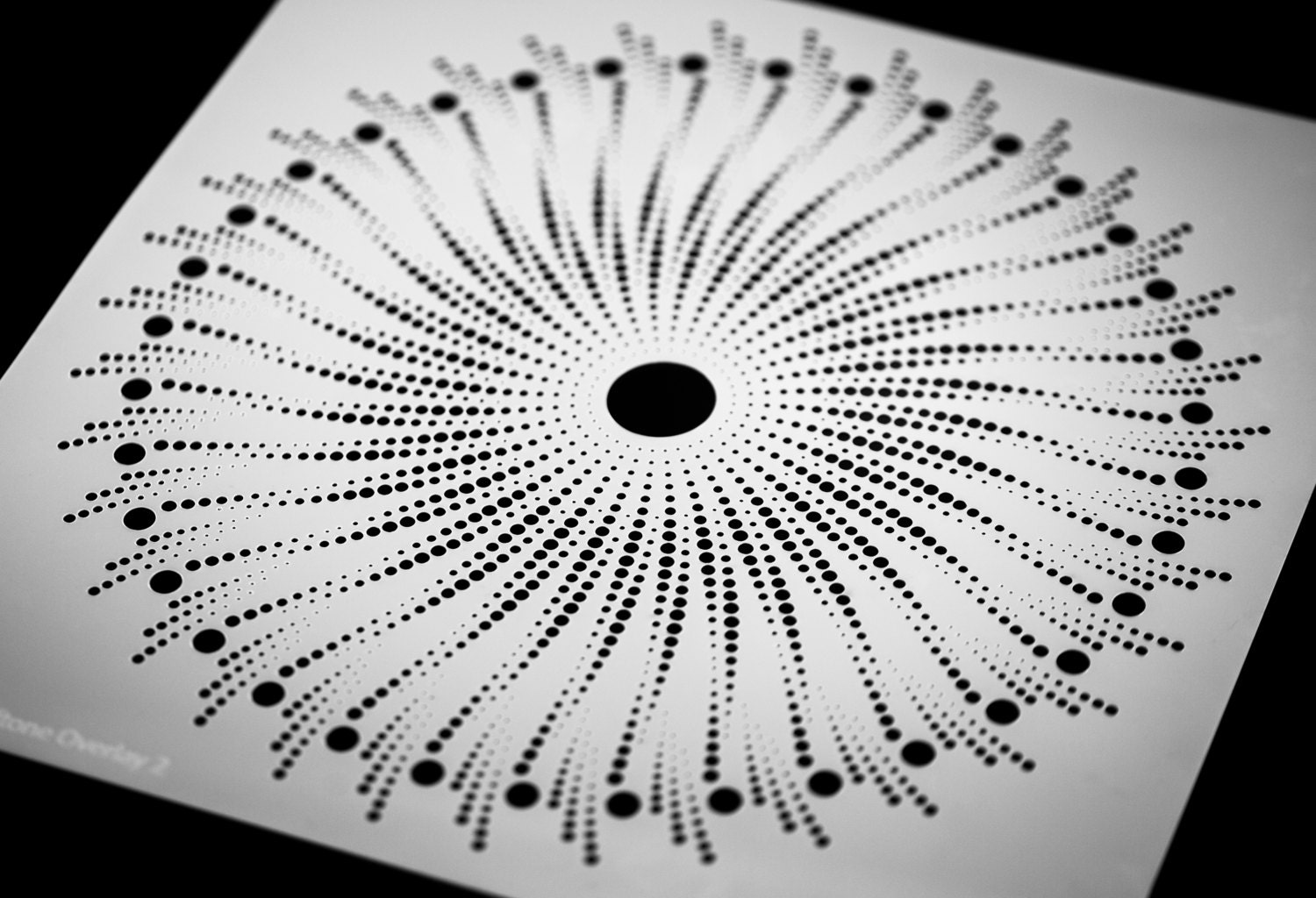 Crystal Halftone Trim Crest. Wall / Art / Craft / Painting / Makeup ...