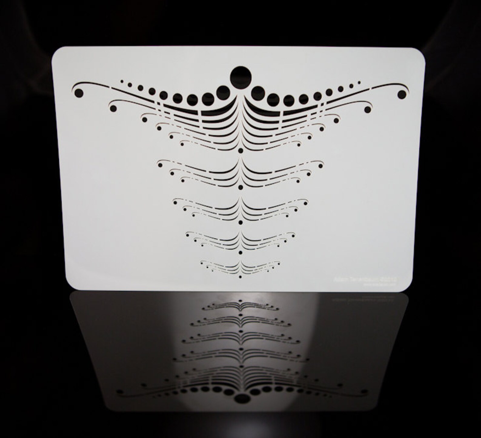 Cirque Crest Ornate Airbrush Stencil. Wall / Art / Craft / Painting ...