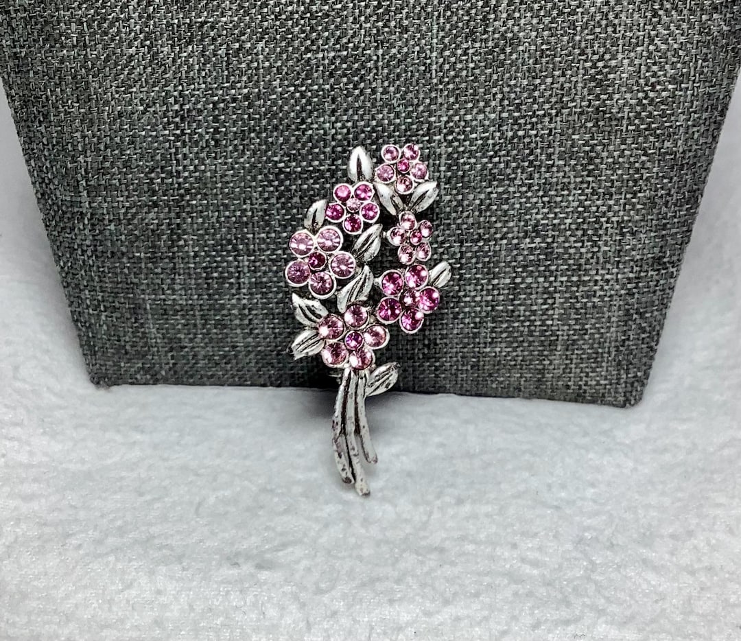 Vintage Pink Flower Bouquet Pin Brooch Jewelry Antique Silver Tone Pink ...