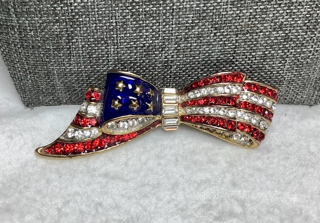 Vintage Patriotic Flag Ribbon Bow Brooch Pin Jewelry Gold Tone Red ...