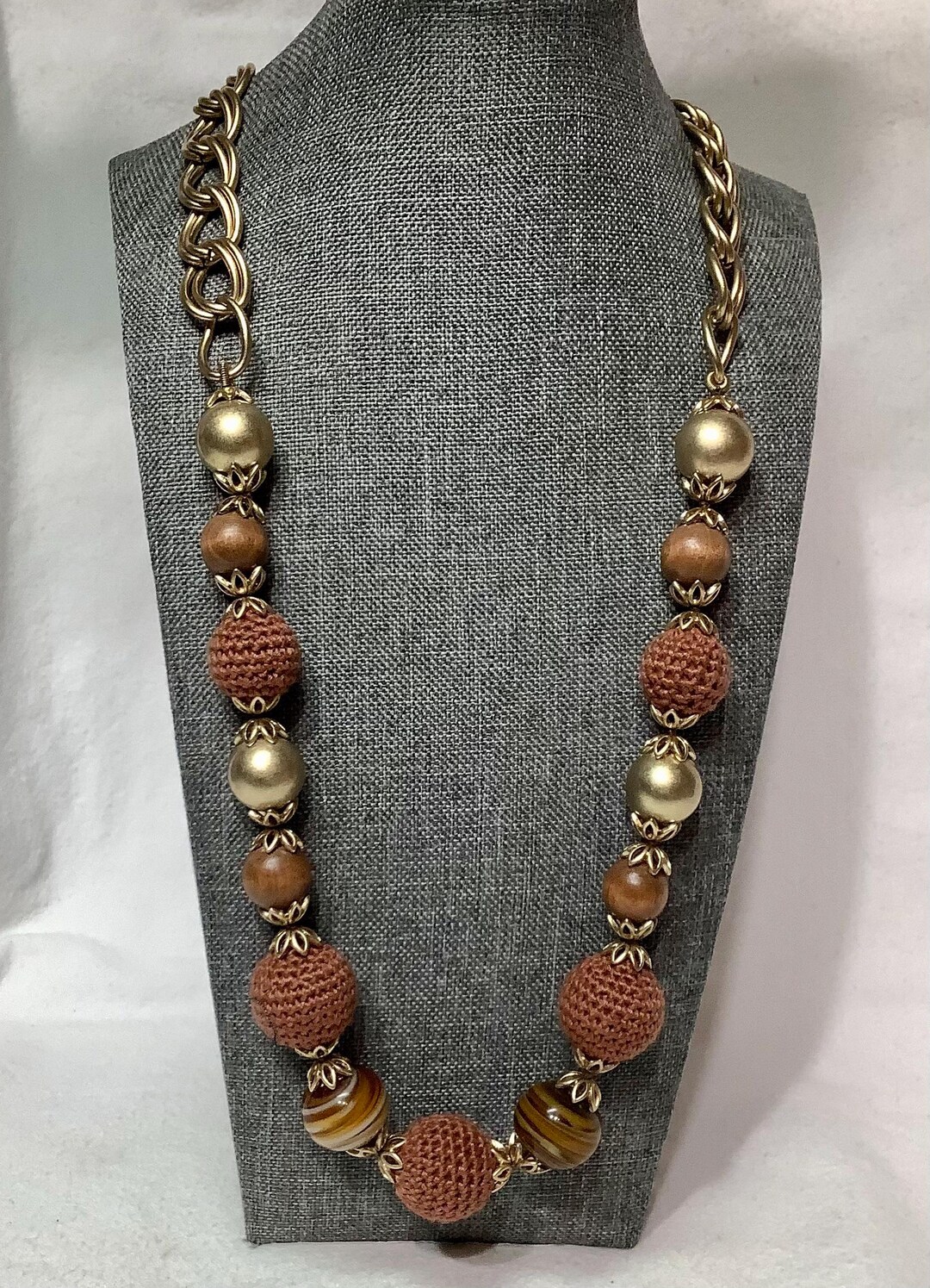Vintage Chunky Brown Bead Necklace LC Liz Claiborne Signed Jewelry Liz ...