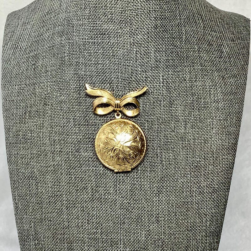 Avon Heart Bow Brooch - Etsy