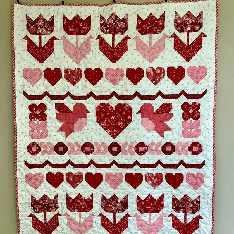 Tulip Quilt - Etsy