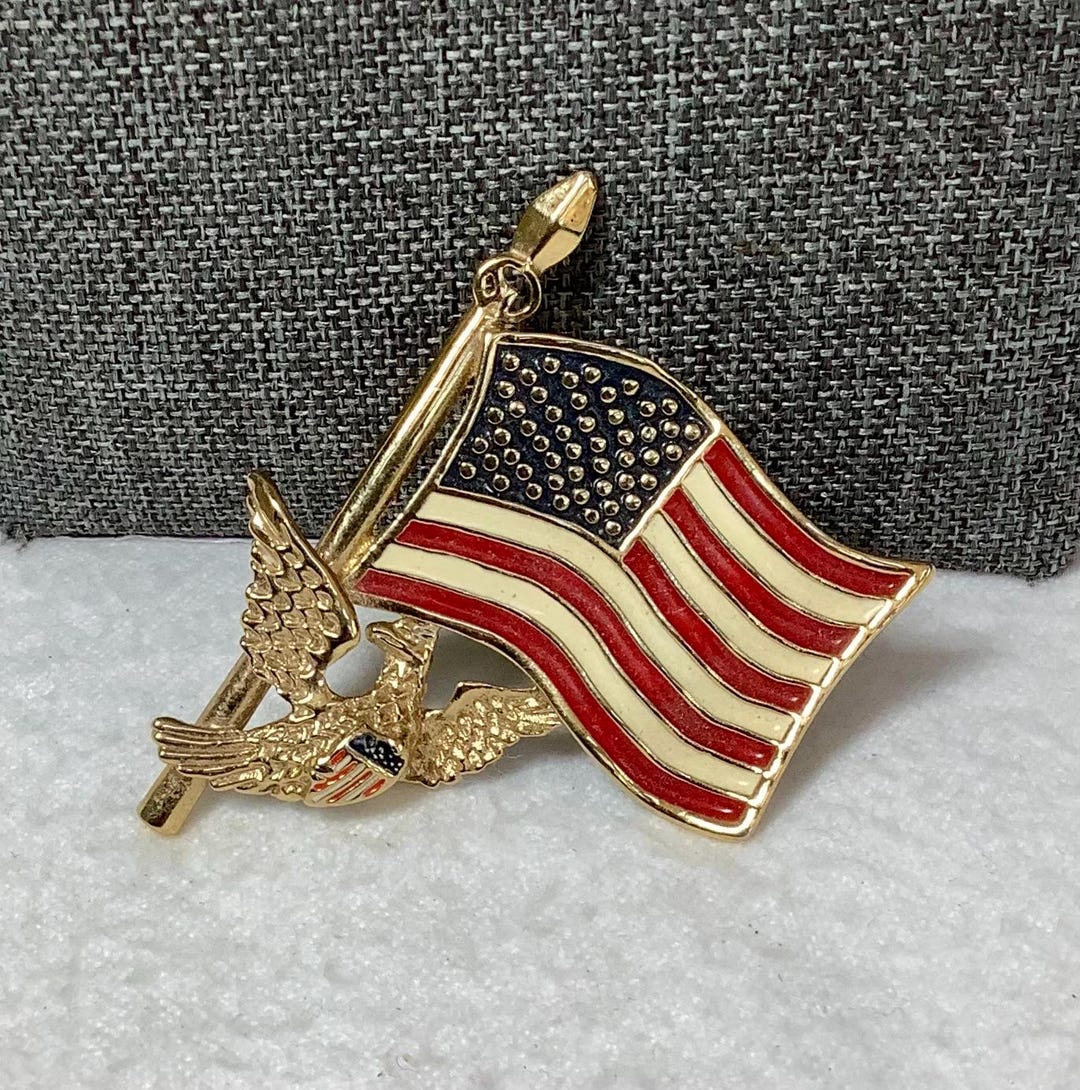 Vintage American Flag Eagle Patriotic Brooch Pin Jewelry Large Gold ...