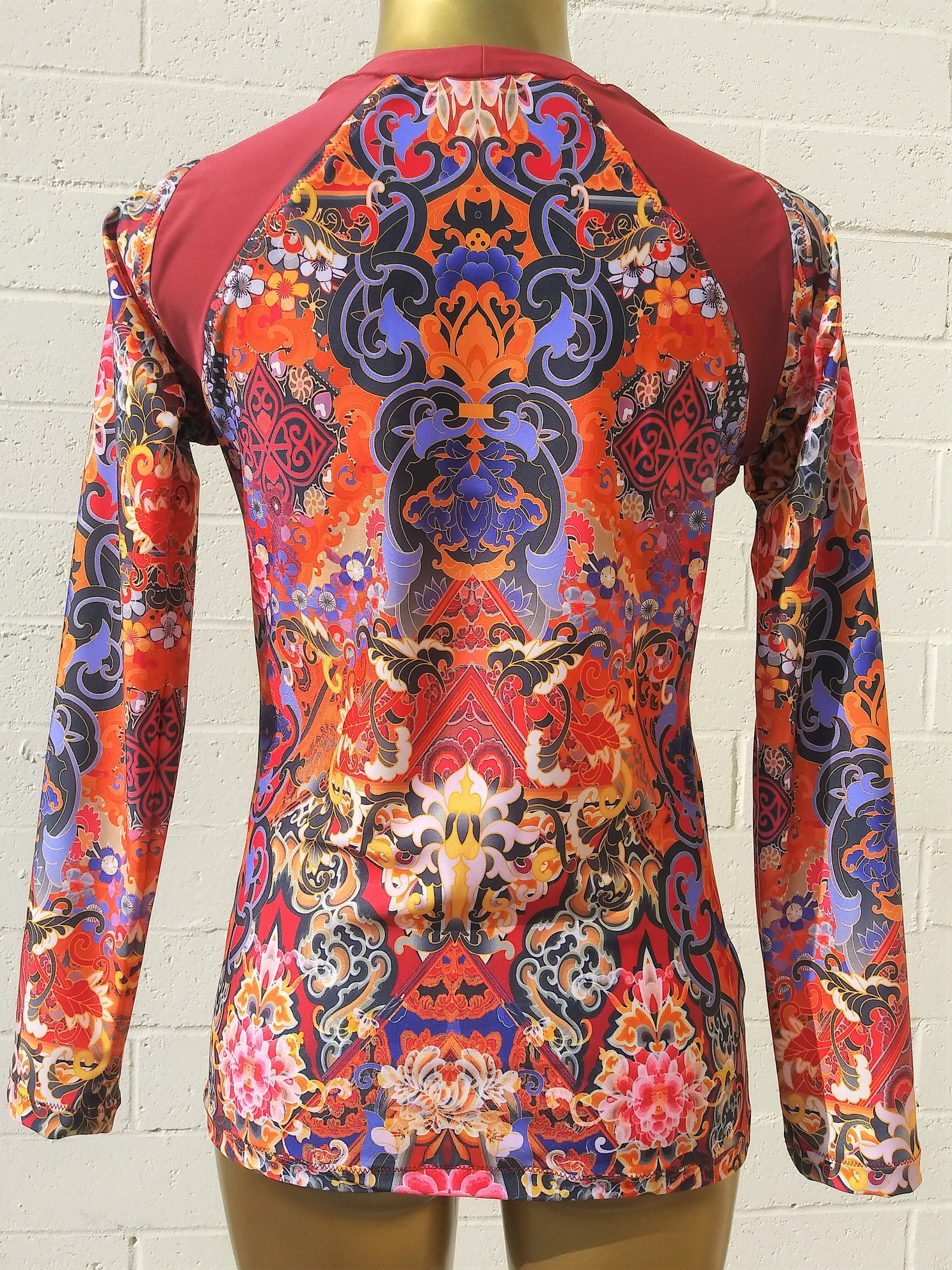 Shanghai Rash Guard Swim Shirt - Long-sleeve Raglan Crew Neck Top ...