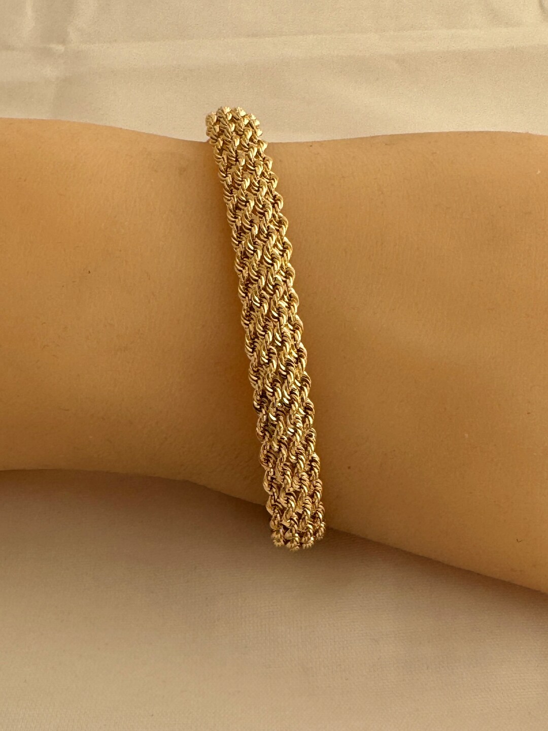 18K Gold Rope Mesh Chain Link Shiny Bracelet White Gold Bead Accents ...